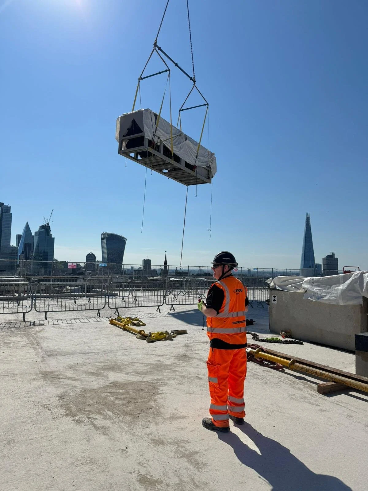 Lift & Shift Services UK | Tower Cranes & Plant Movements Specialists ...
