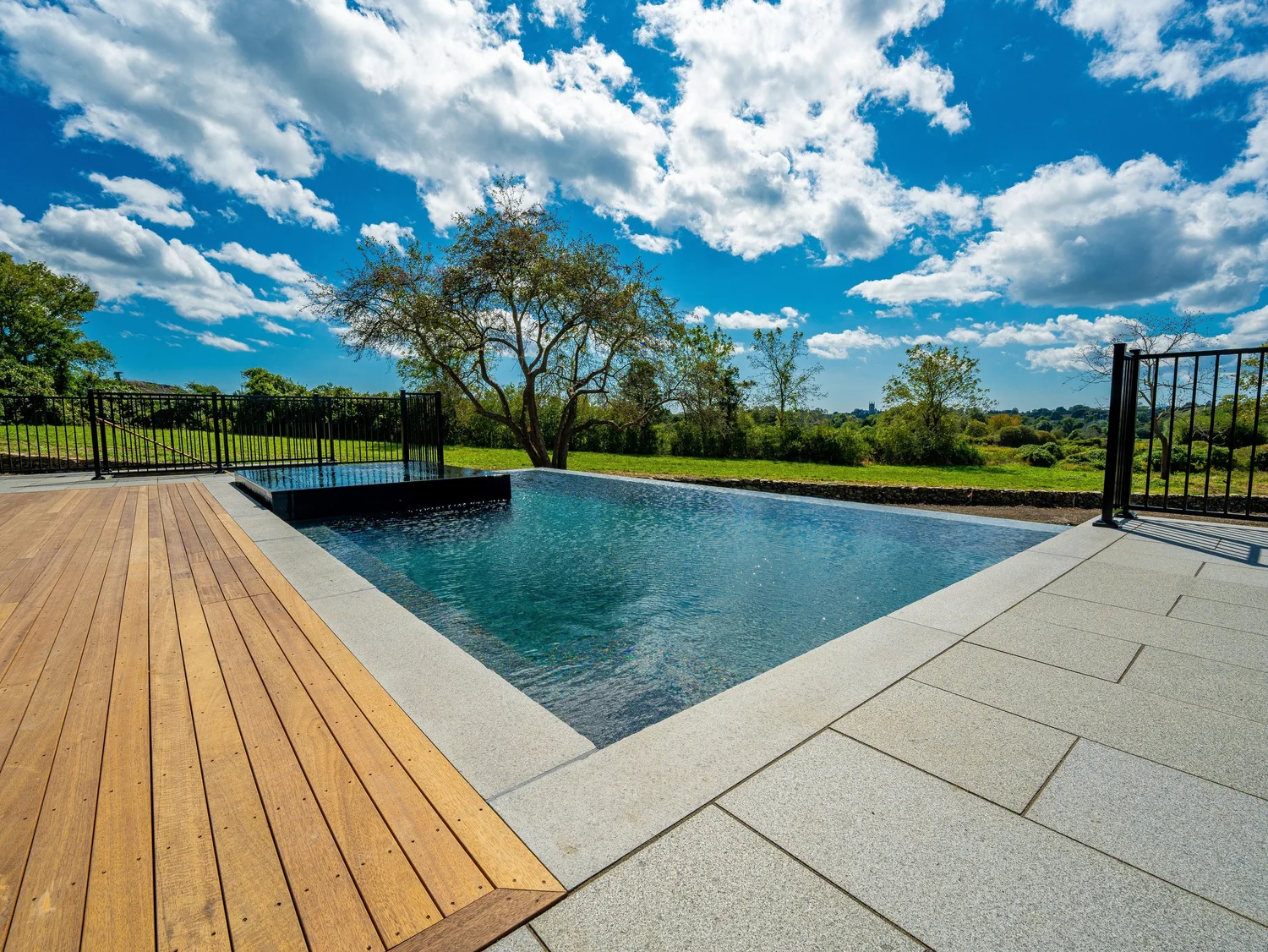 7 Pool Design Trends From Gunite Pool Builders in Andover, MA