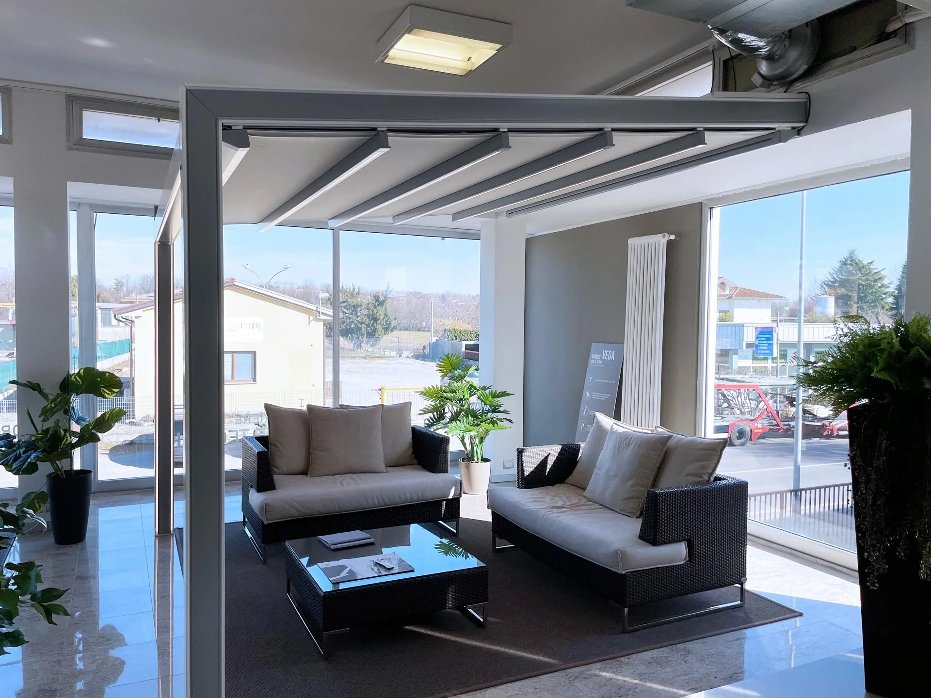 Showroom KE Store — Atelier Bani Schermature Solari