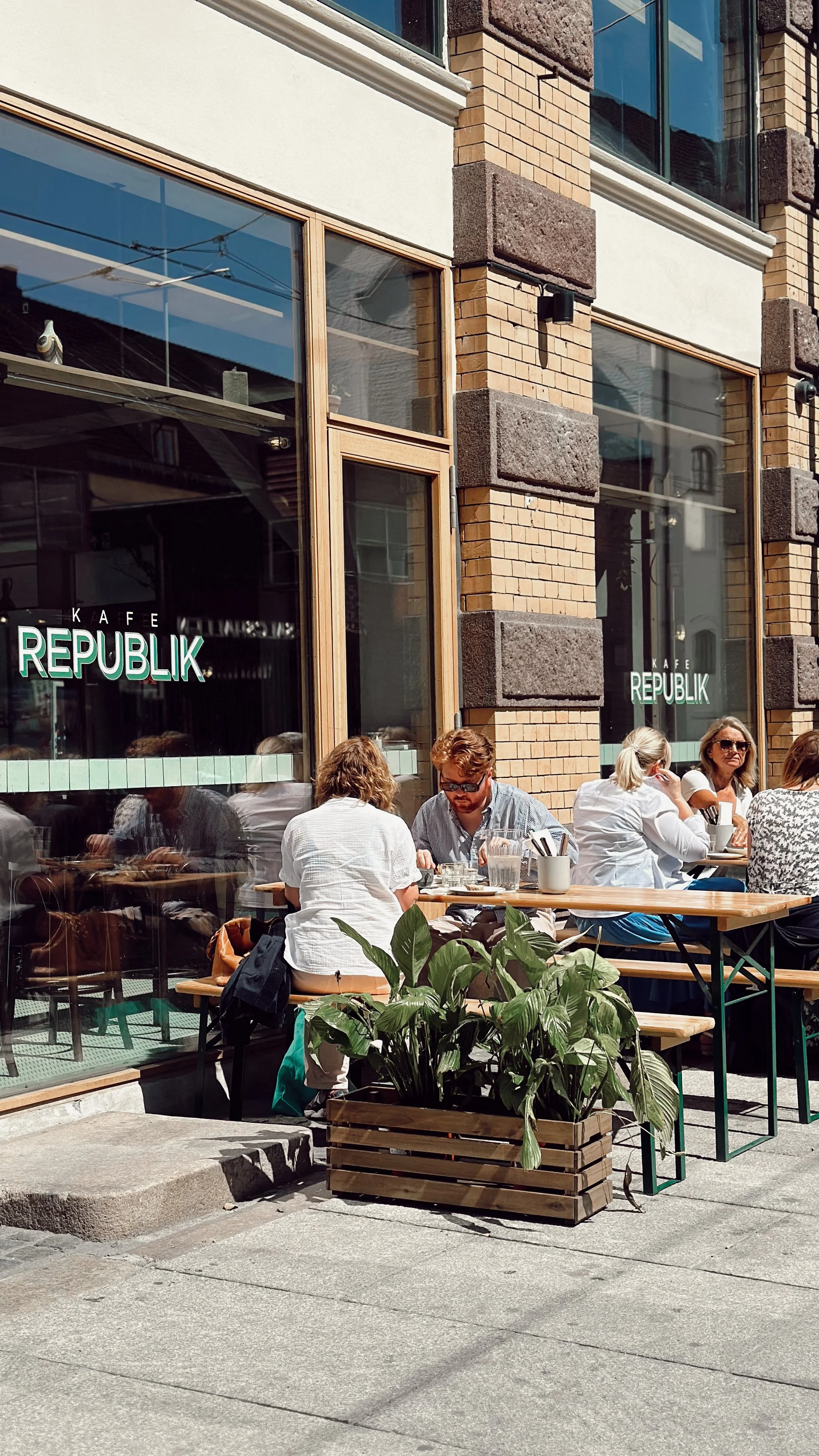 Kafe Republik - Hverdagsbistro og vinbar Oslo