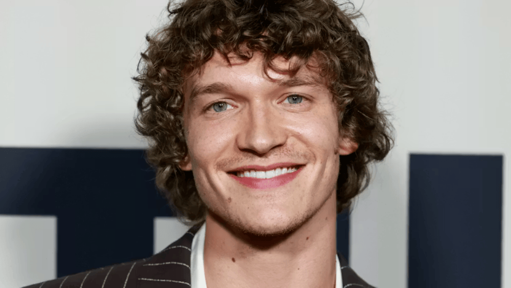 Want more of the Heated Rivalry boys? Here are 34 short films you can ...