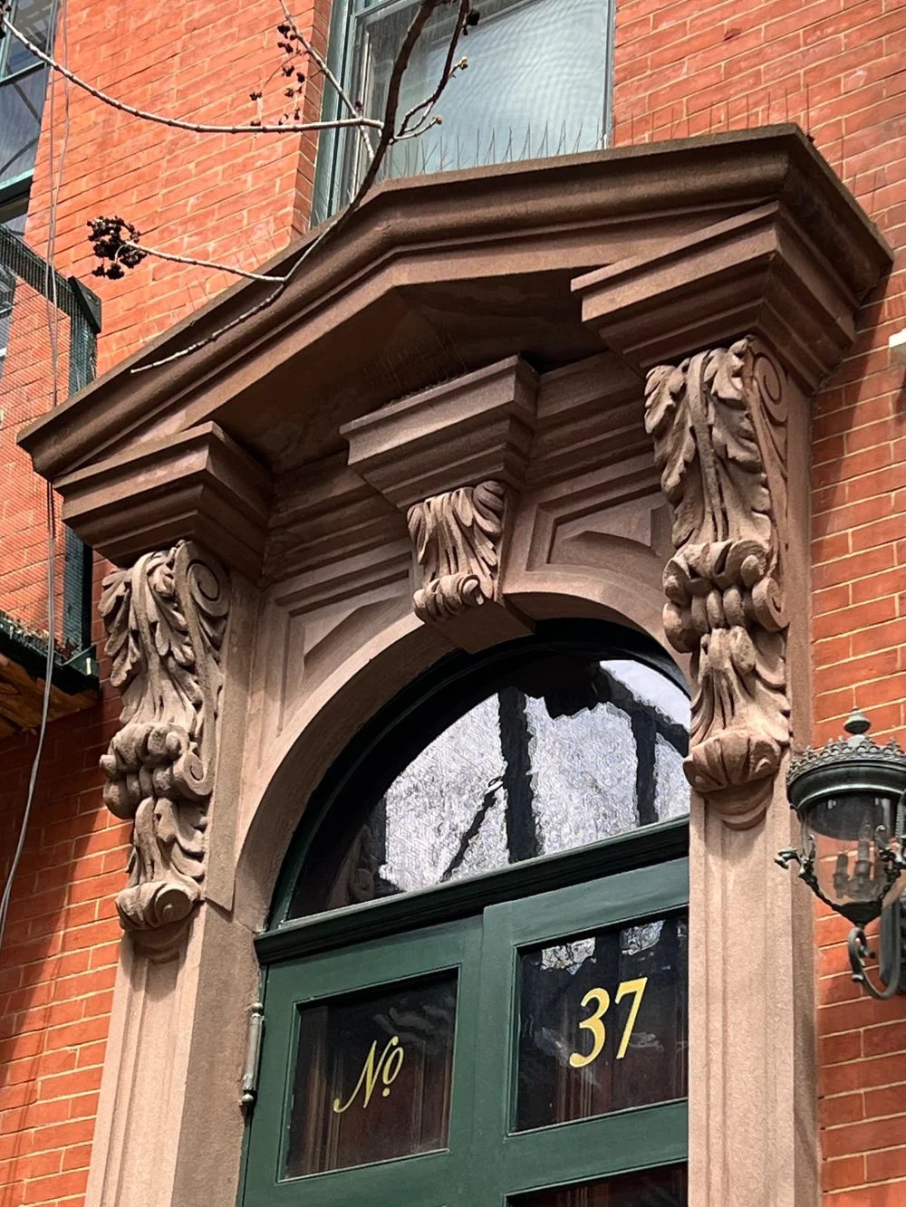 Chapter 2: Victorian Era; Early and Late Brownstones — Buildings of New ...