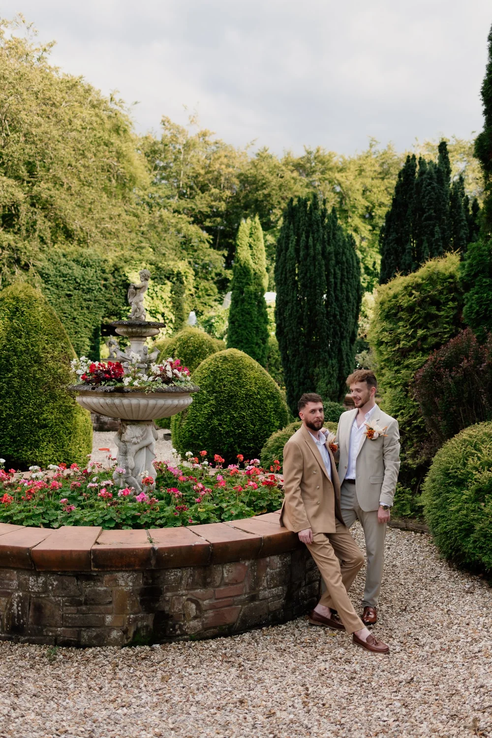 Laura Bareham Photography | Cheshire Wedding Photographer