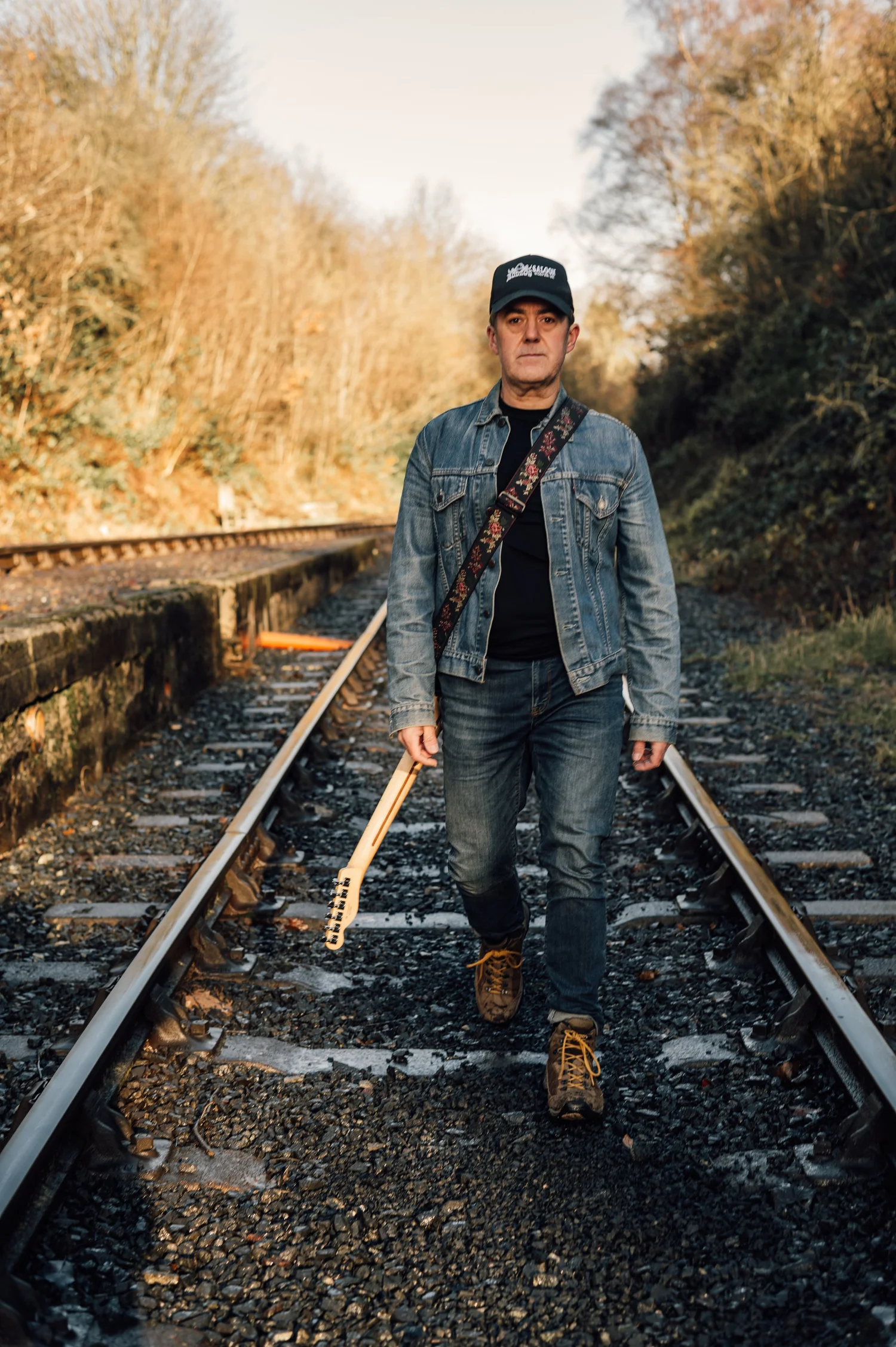 Dan Jones Guitarist