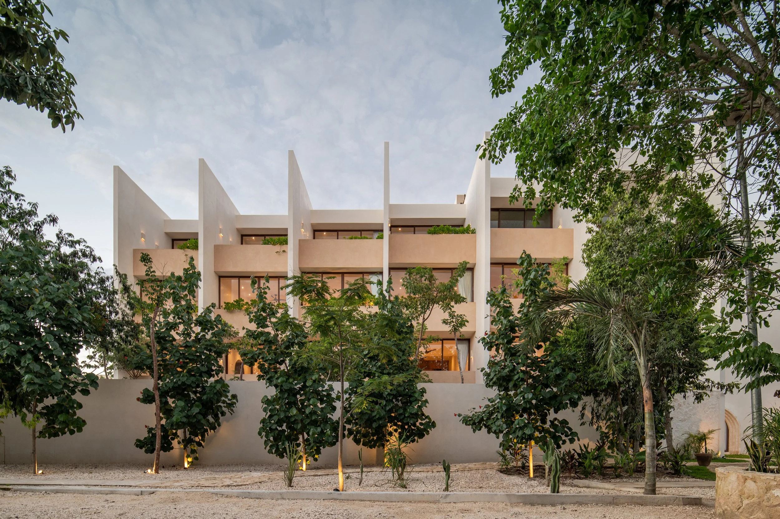 Become a Hotel Owner — Bacablaveleta