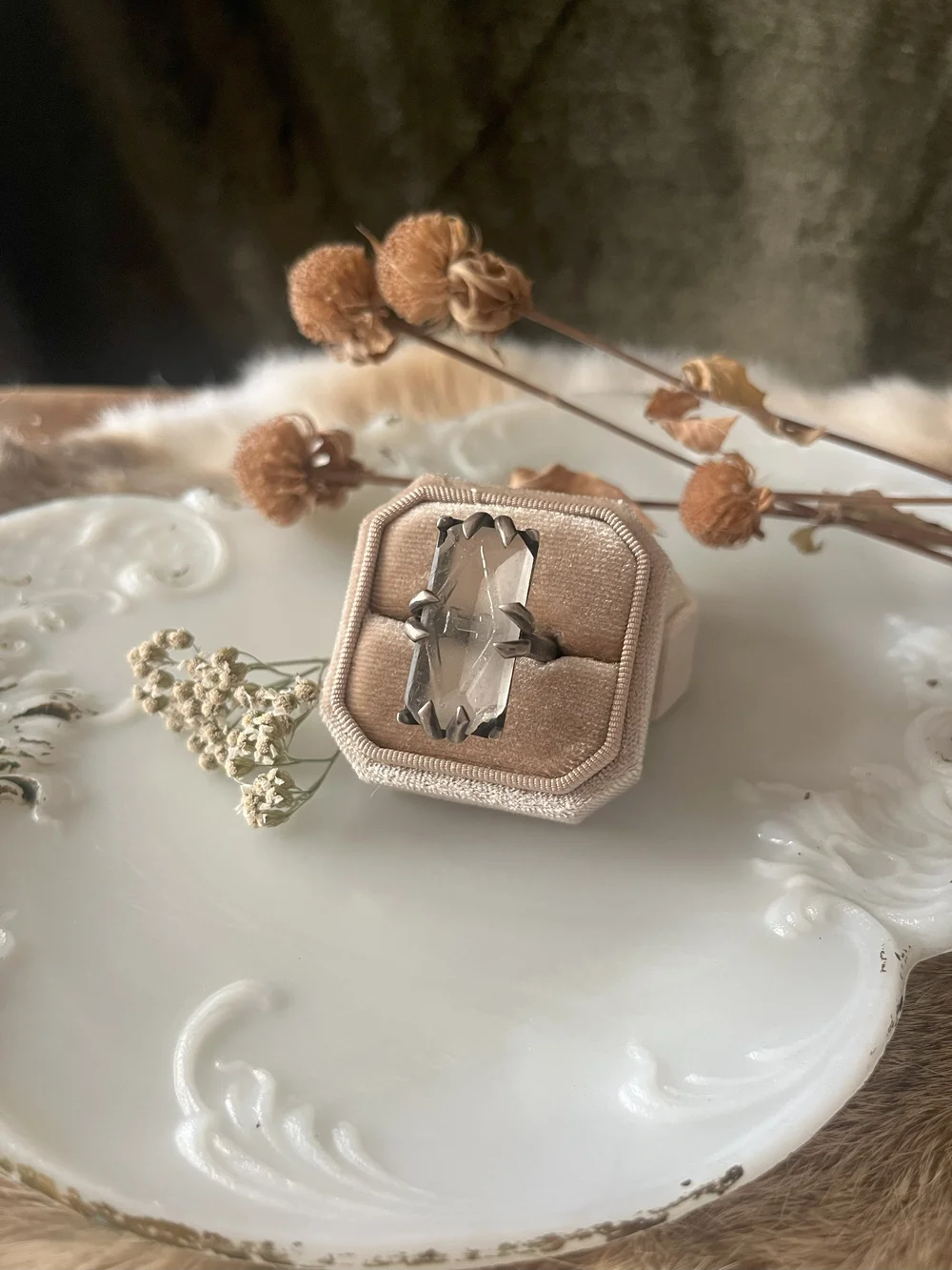 PRAIRIE GOTHIC | Explore Timeless Elegance