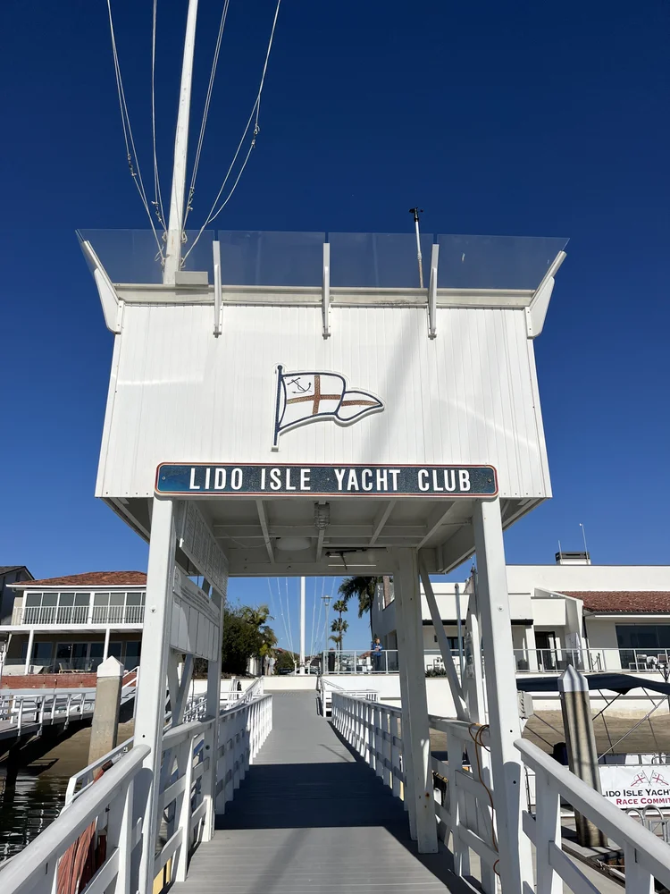 Lido Isle Yacht Club