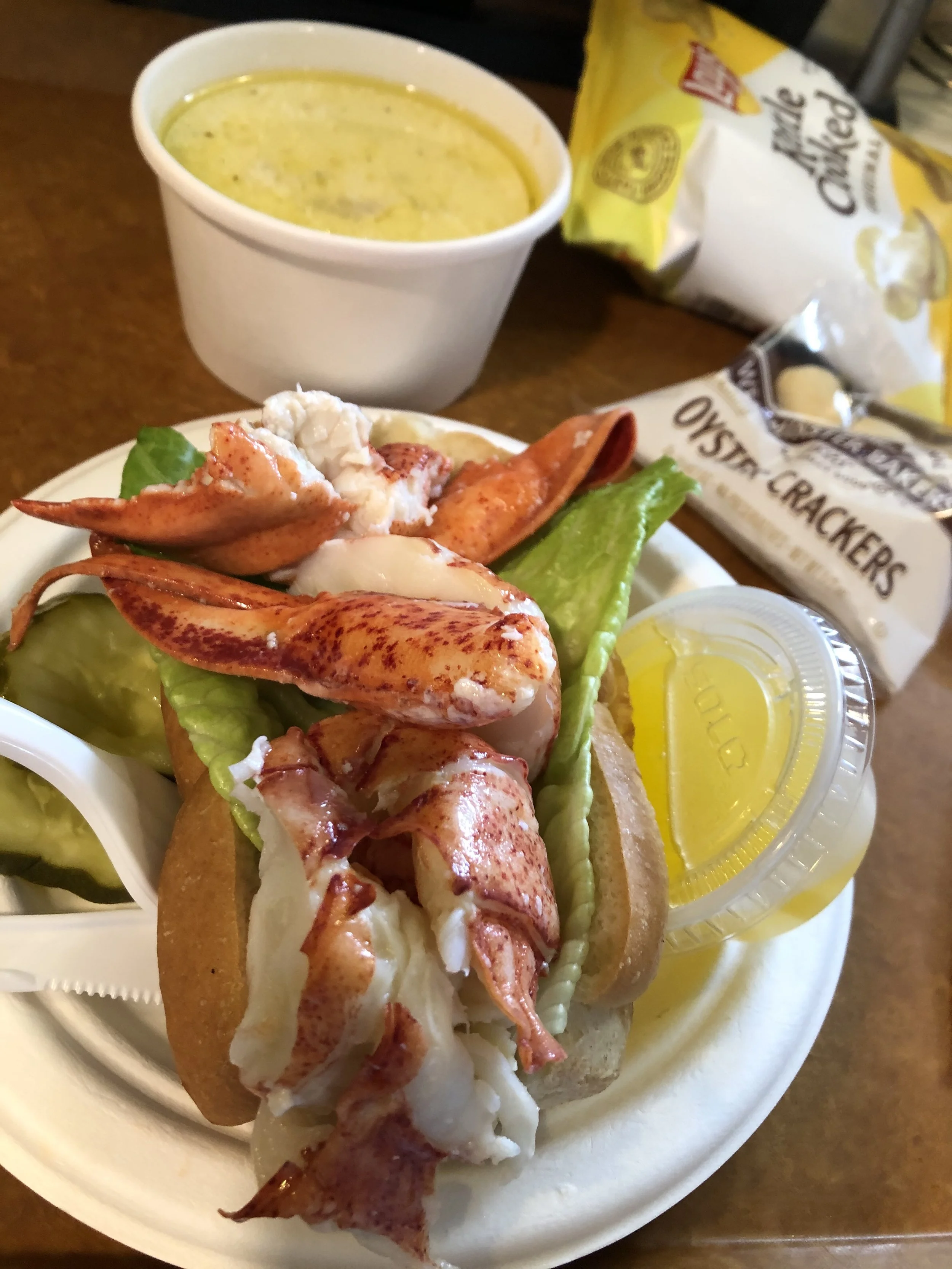 Genos Chowder & Sandwich Shop