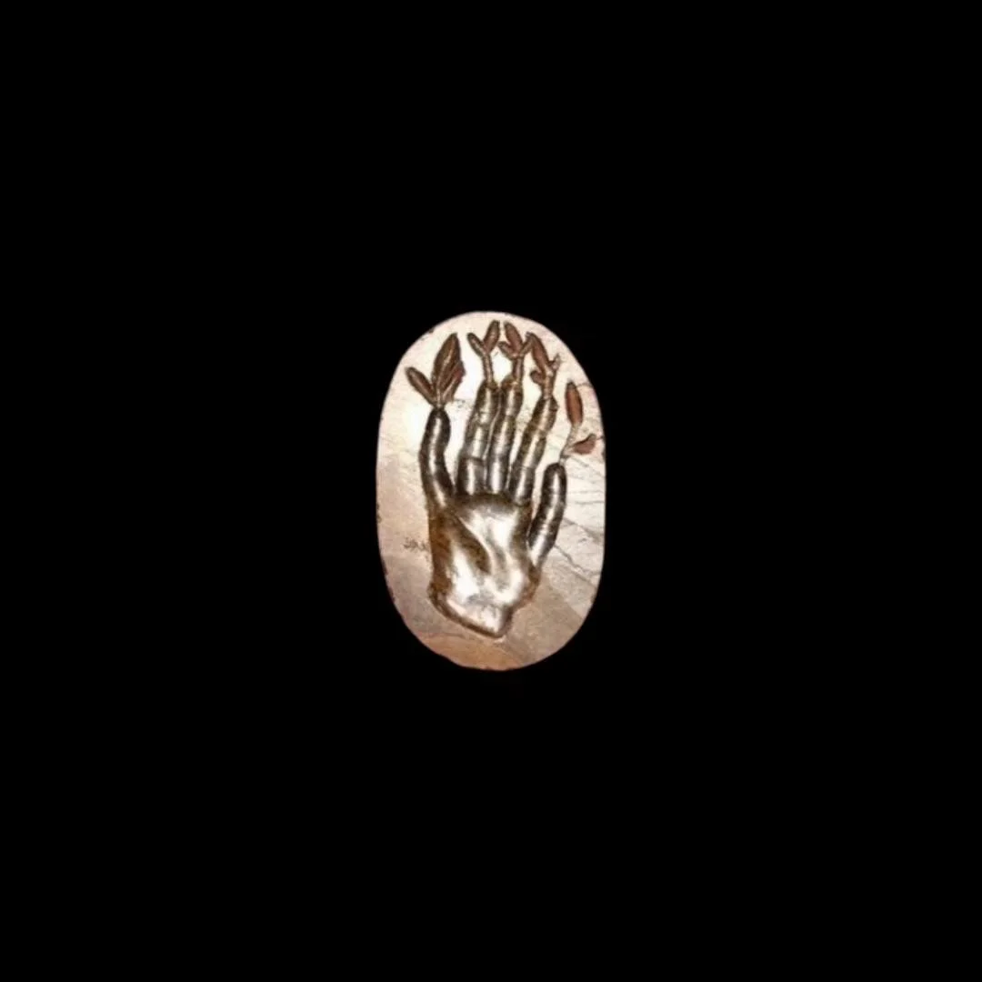 Bespoke Engraved Gemstones | Luxury Custom Jewelry