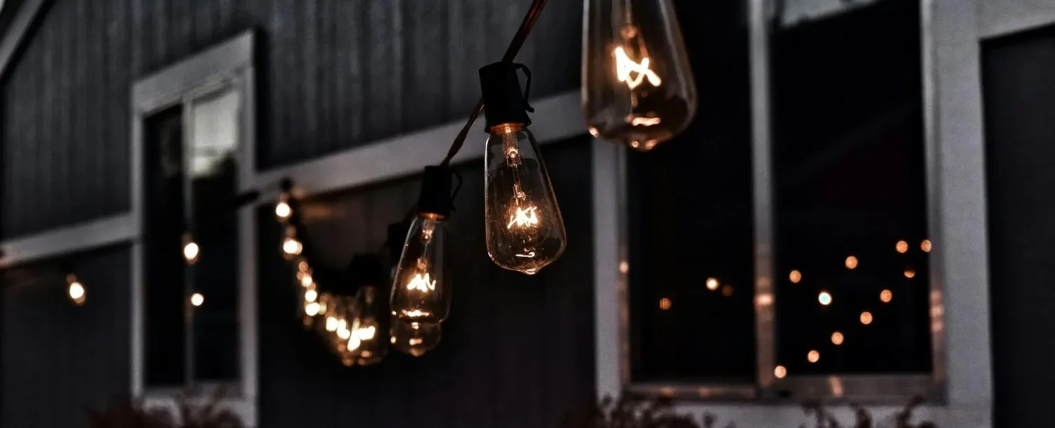 LED vs Halogen: What's The Best Choice for Outdoor Lighting? — O'Neill ...