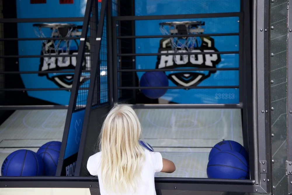 About - See who and what makes use the best — Hoop Trailer
