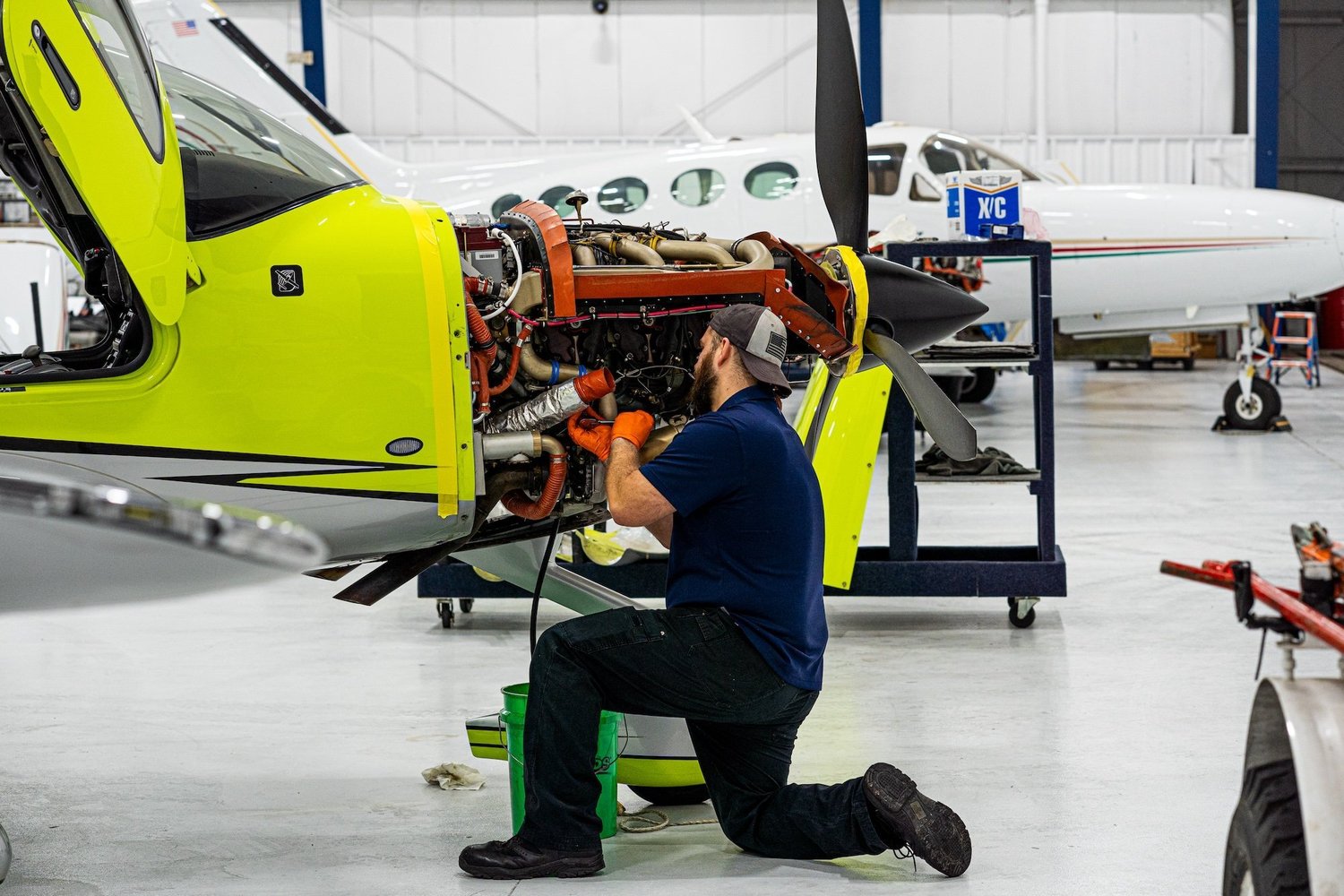 Maintenance | Ensure Aircraft Excellence Today — Apogee Aircraft Services