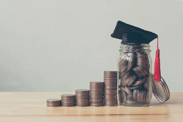 Financial Aid — Douglas Students' Union