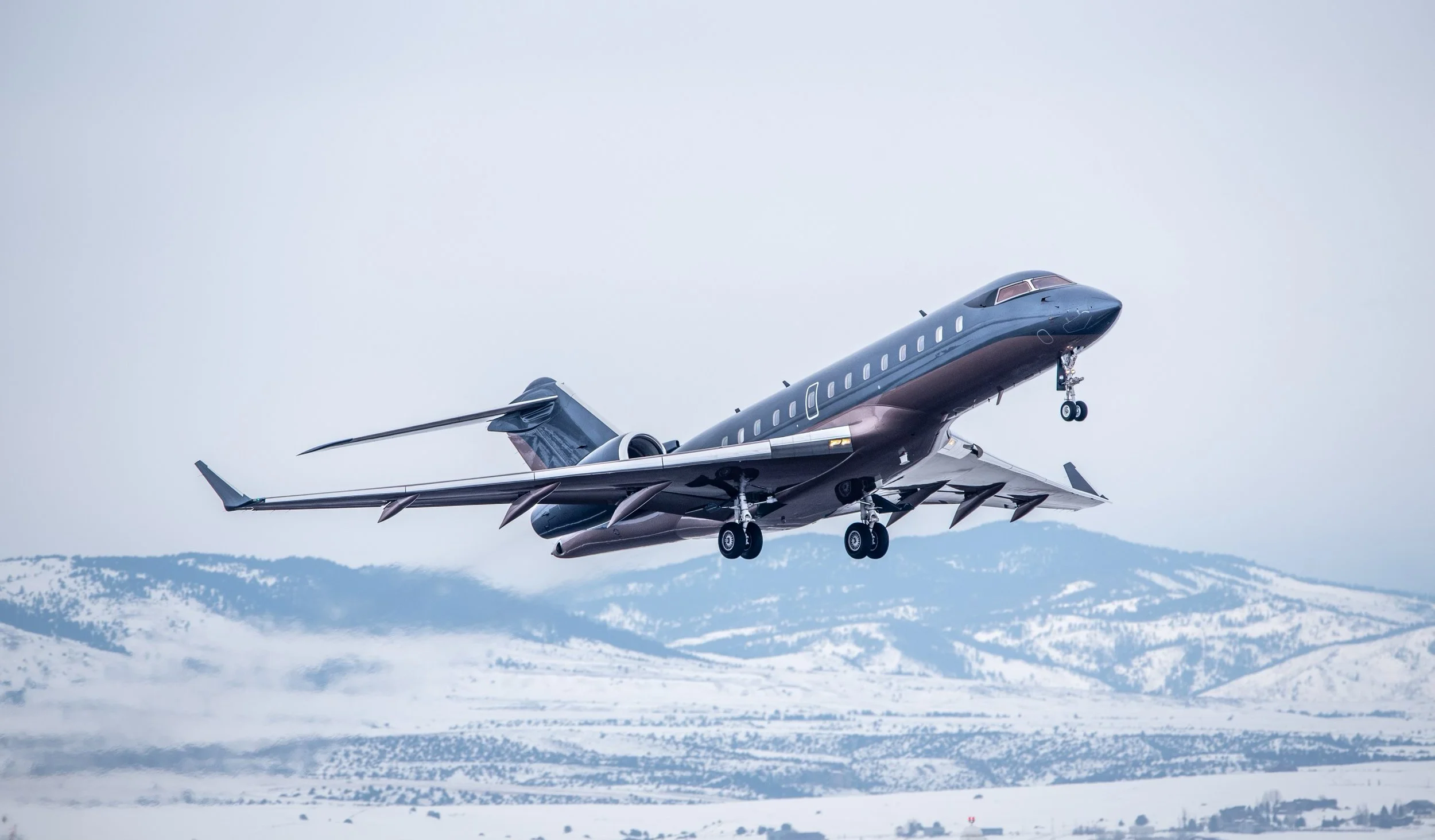 SmartJets | Buying, selling or financing a private jet.