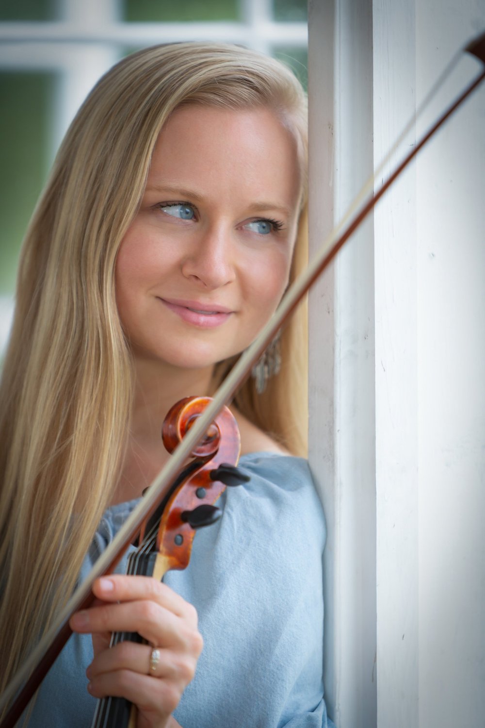 About — Hillary Klug - Dancing Fiddler