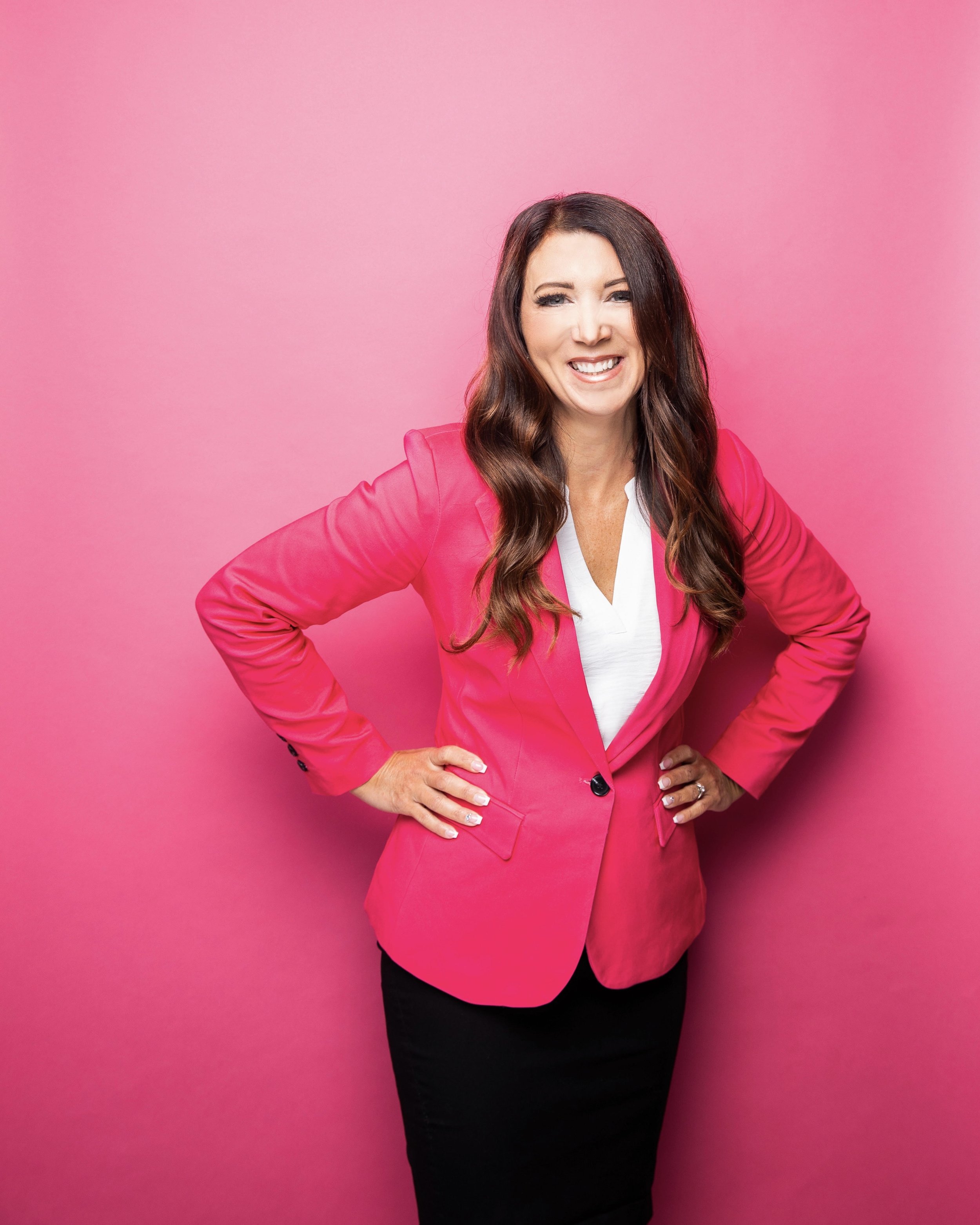 JULIE MATTHEWS | Empower Your Fraud Awareness