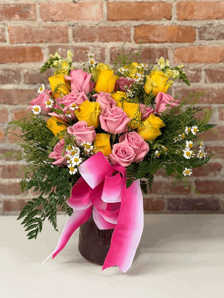 Blush and Bashful Flower Co | Fresh Flowers & Gifts in Arcadia, FL