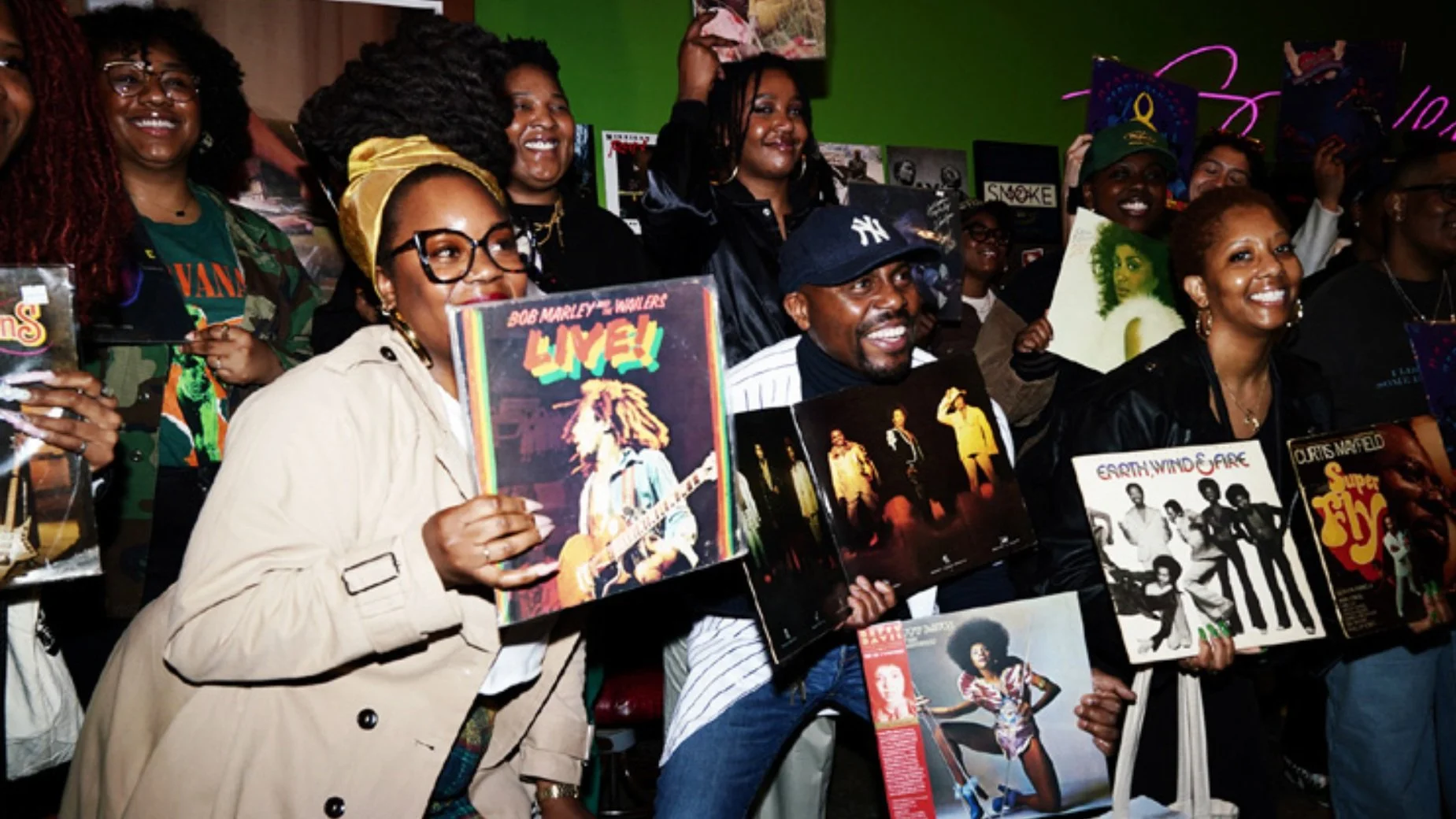 LINER NOTES Vinyl Club