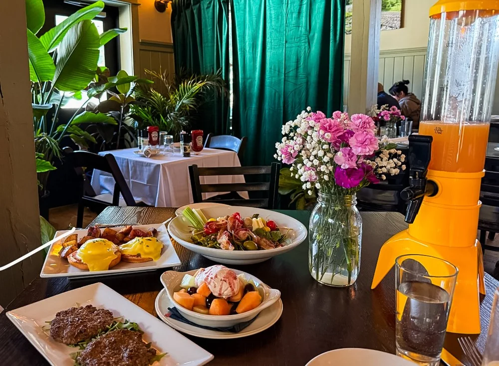 Brunch — Greenhouse Tavern
