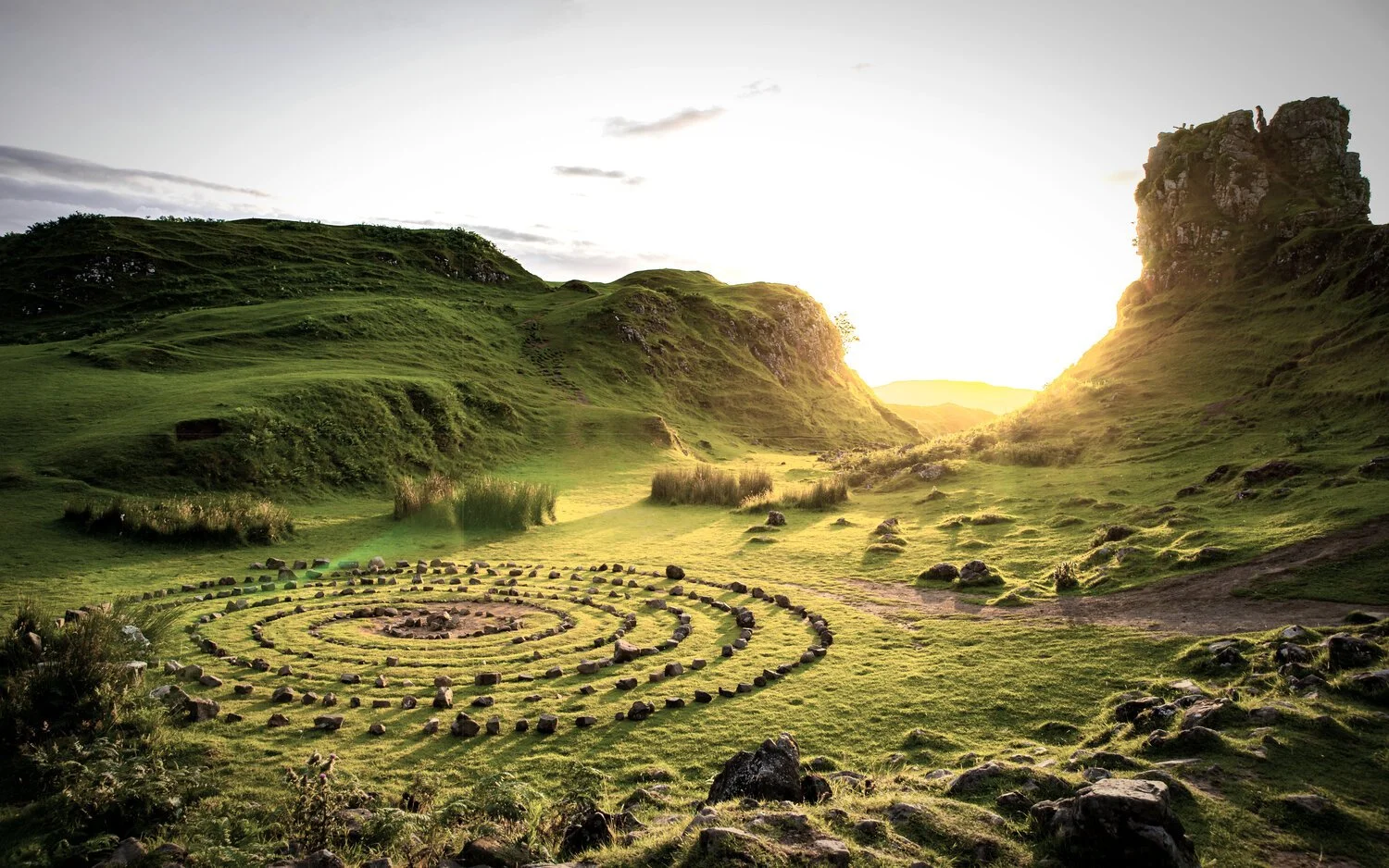 Oran Mór — Earth's Amulet