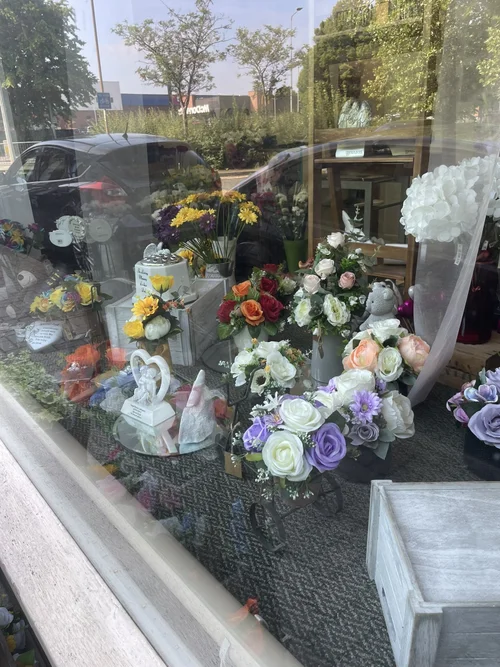 Personal Flowers Crewe