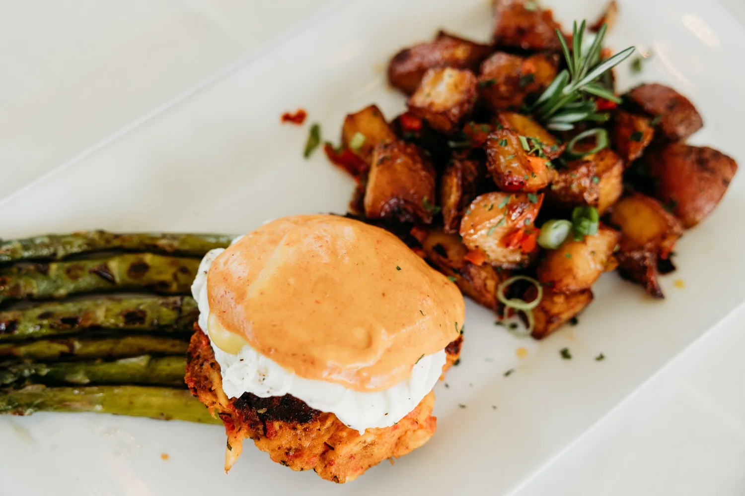Bottoms Up Restaurant & Pub | Dine, Enjoy, Reserve