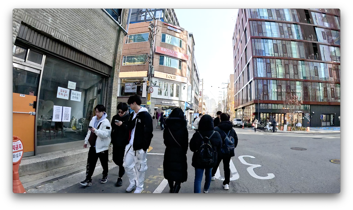 Seongsu Seoul: Viral Salt Bread & Cafe Street 2025 – Is It Worth the ...