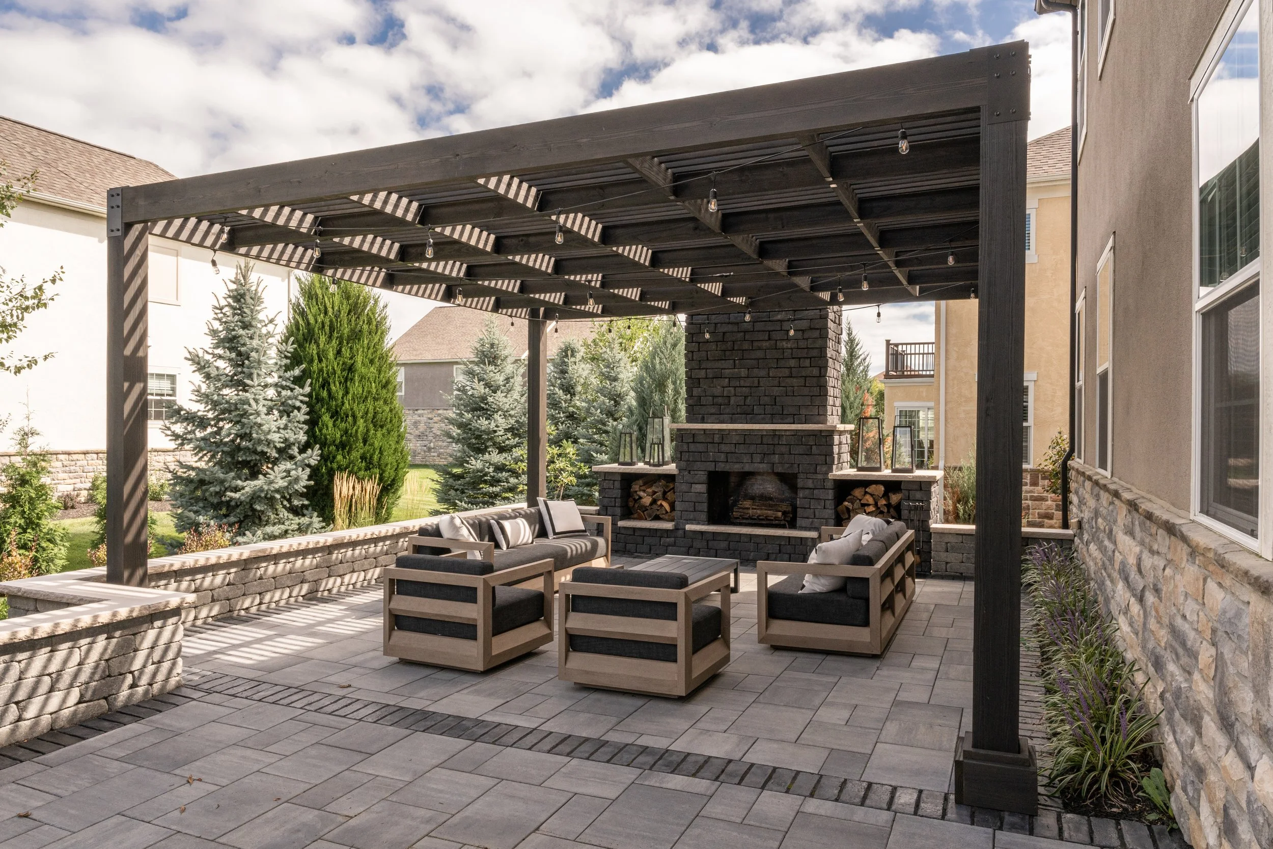Outdoor Elements Co. | Amish Outdoor Furniture & Structures