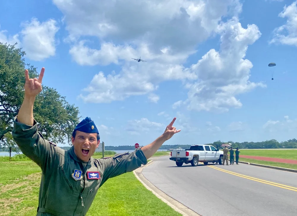 Gonky — The Mover and Gonky Show