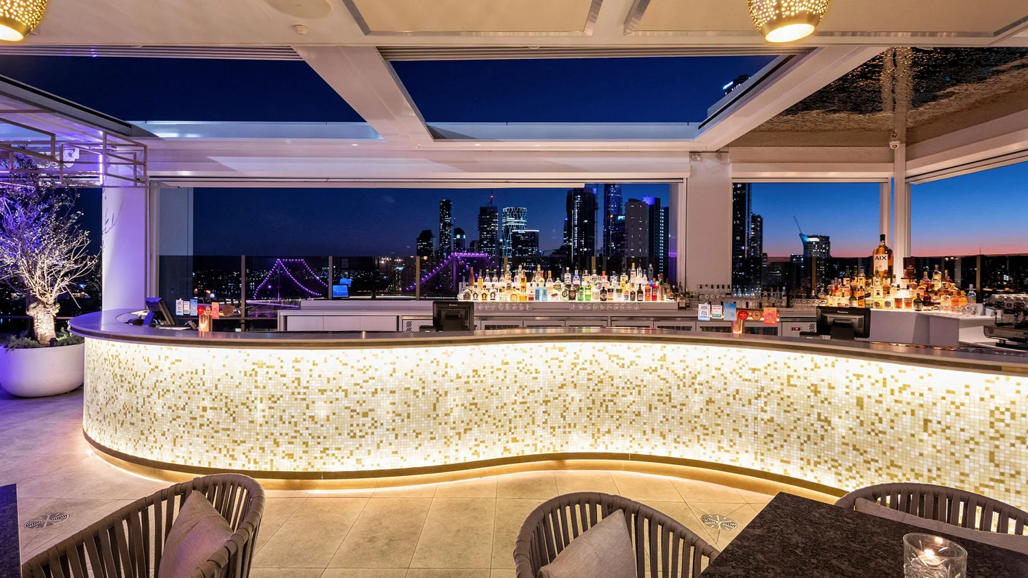 Iris Rooftop | Brisbane's Best Rooftop Bar