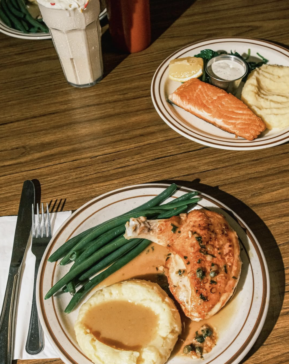 Clark Street Diner