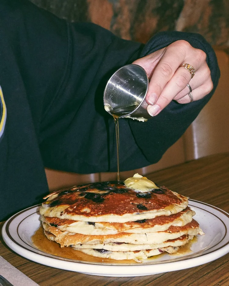Clark Street Diner