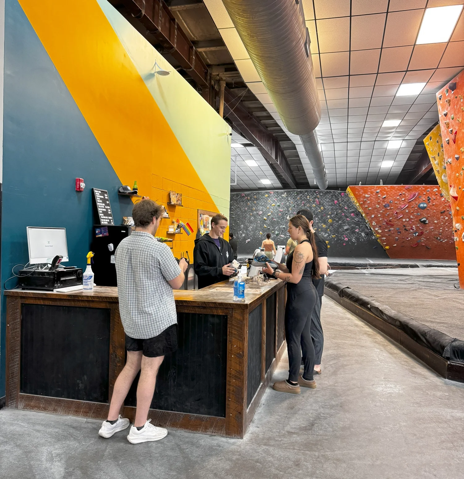 Climb NuLu Facility | Join, Climb, Conquer Today — Climb NuLu