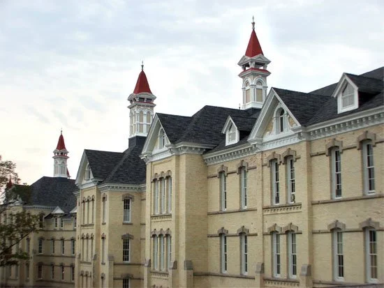 Tour — The Village at Grand Traverse Commons