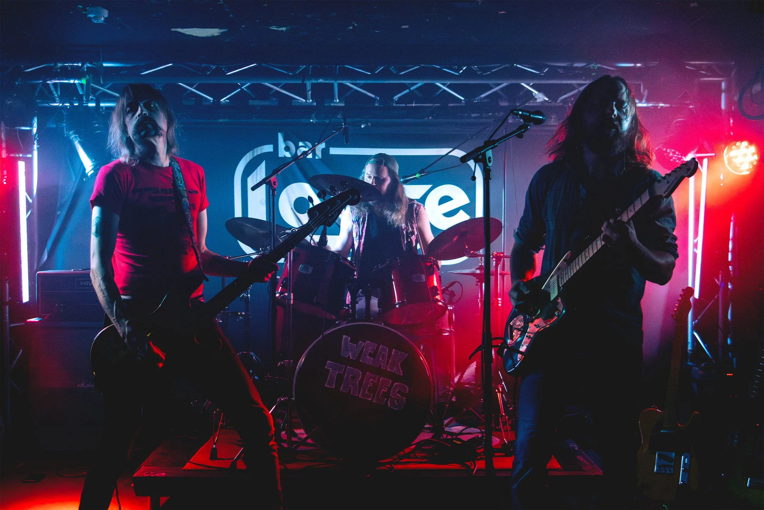 Heavy Grooves and Hypnotic Energy Drive Weak Trees’ Latest Single ...