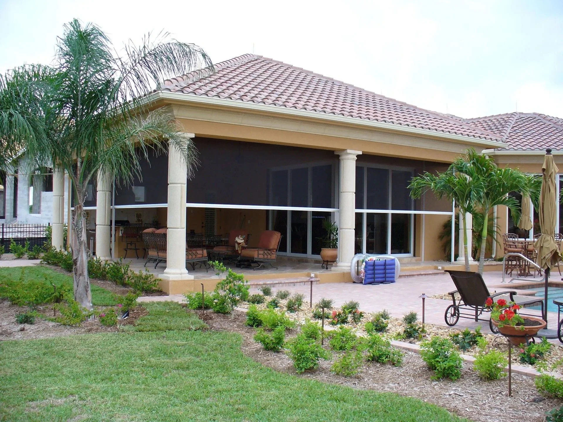 Patio Screens — Moss Motor Screens