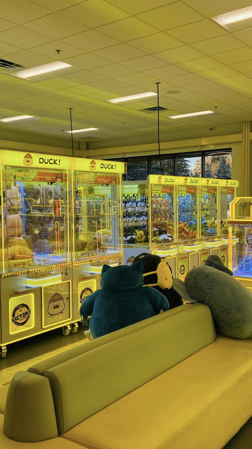 DUCK! Claw Machines — KPOP MINNECON
