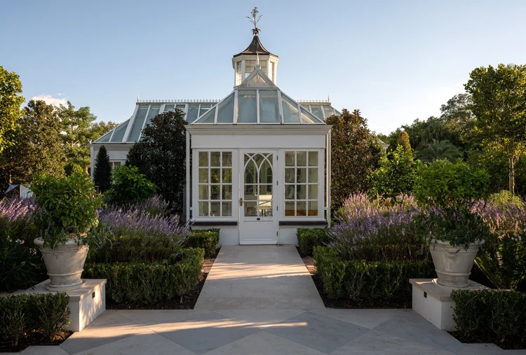 Photograohy of the Stoval House in Tampa FL with Landscape design by ...