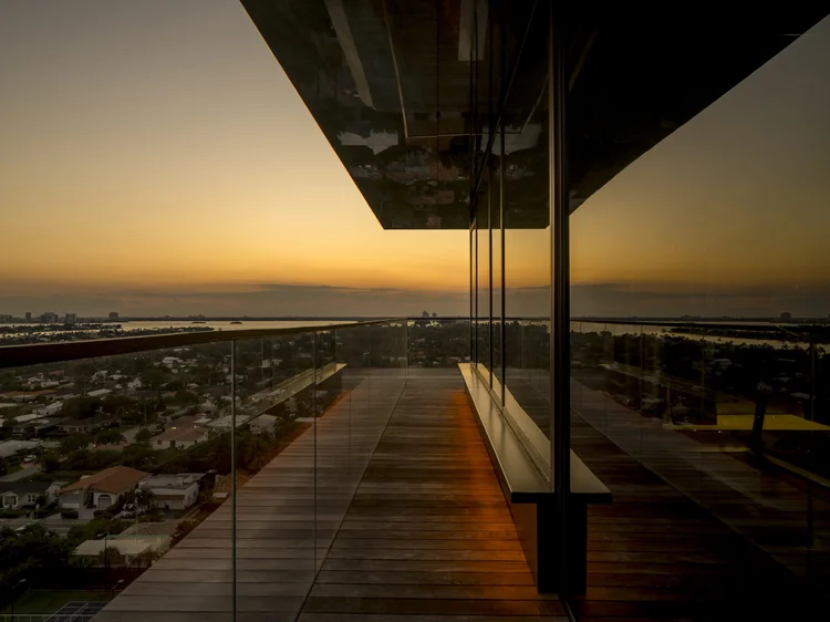 Interior and exterios Lighting design for residential and commeecial ...