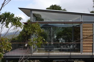 Pirates Bay House designed by Tanner Architects — Tanner Architects