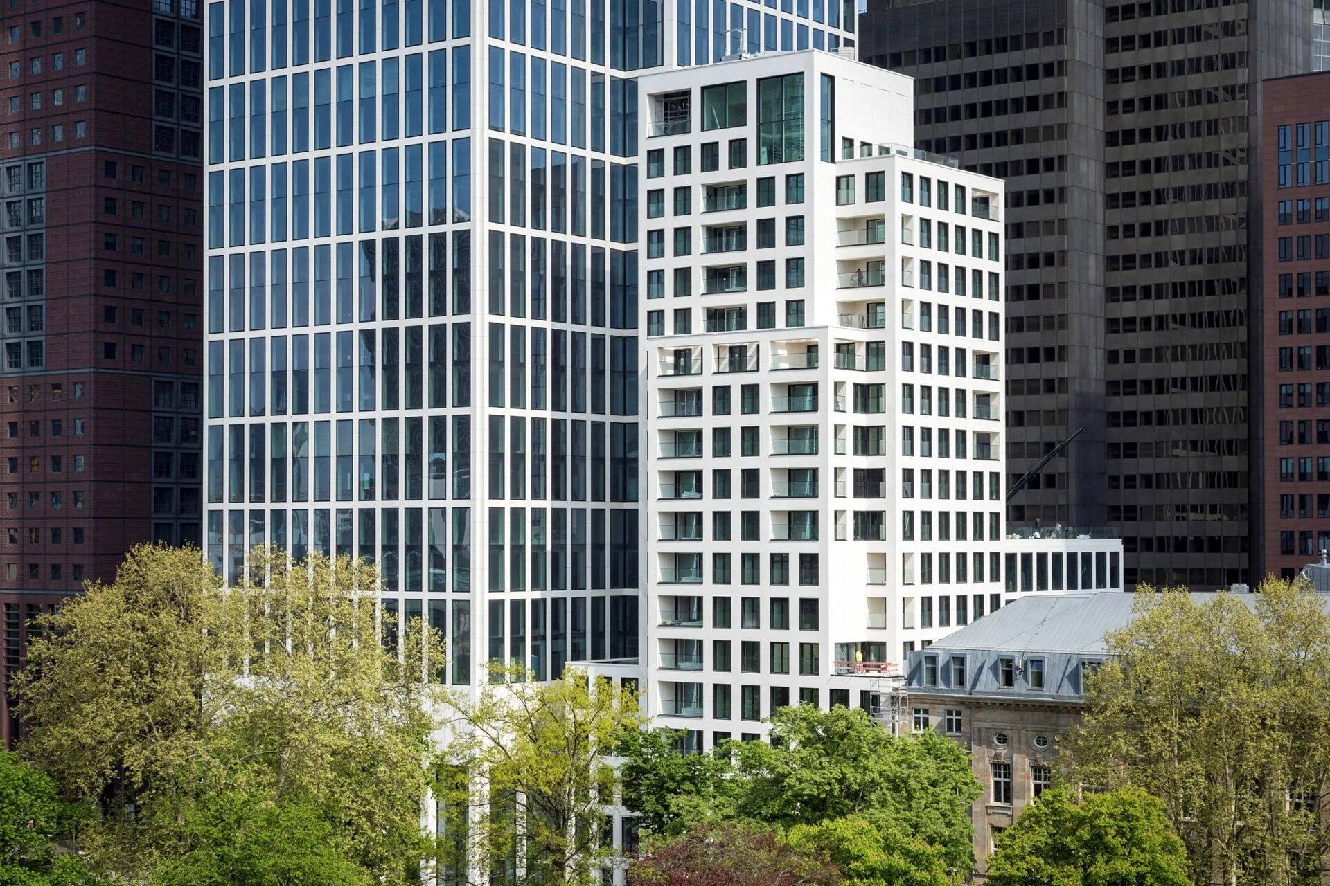 TaunusTurm — Frankfurt — SMV