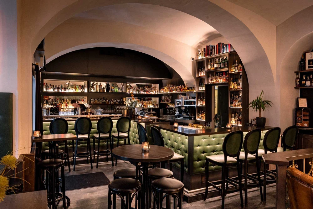 JOSEF | Cocktail Bar