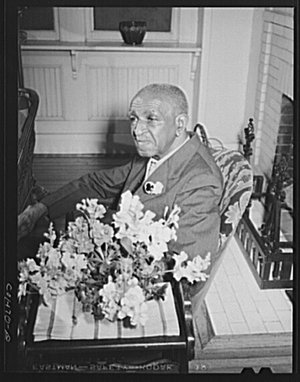 George Washington Carver — George Washington Carver Museum and Cultural ...