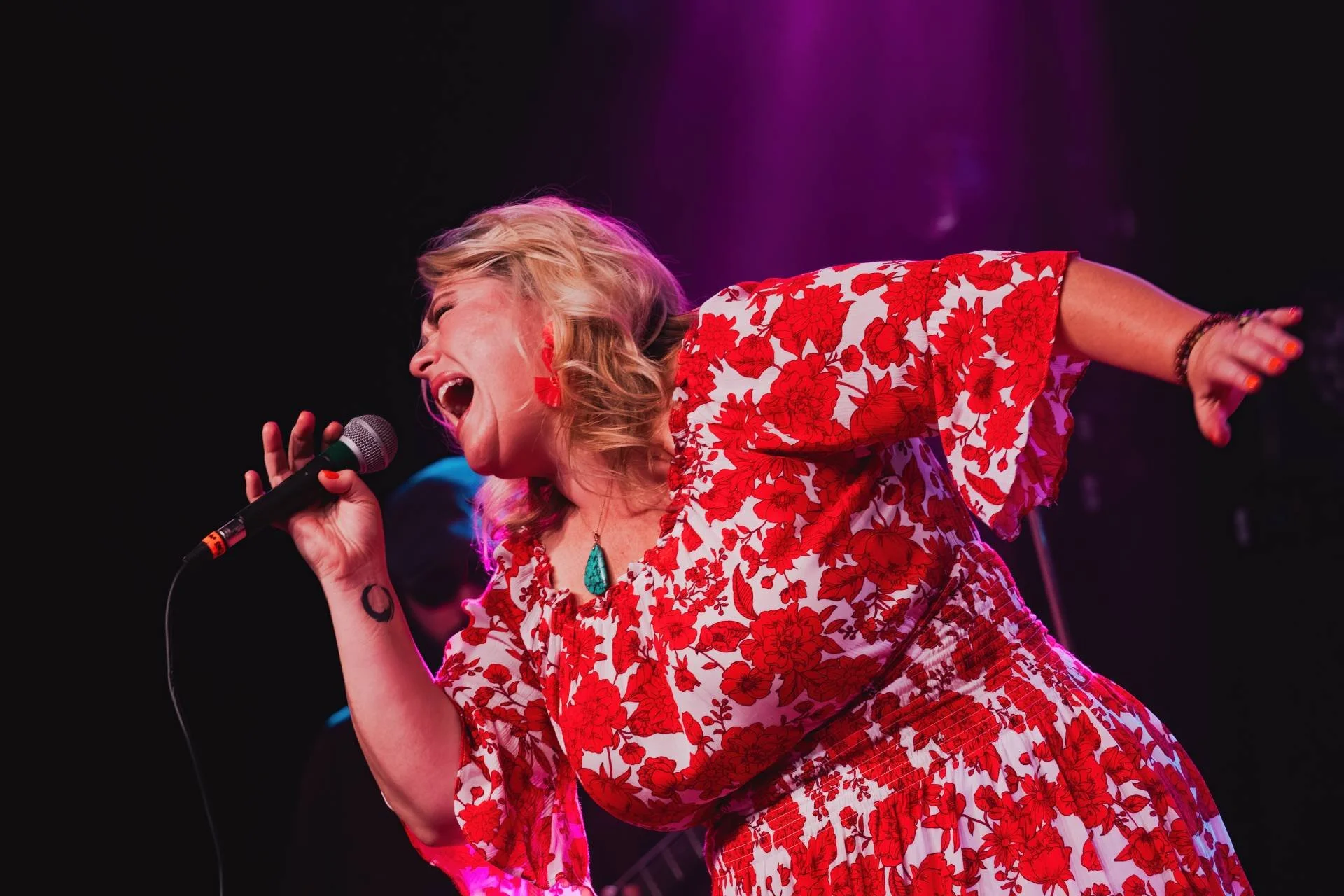 Jeni Grouws | Experience Roots Music - Join Now