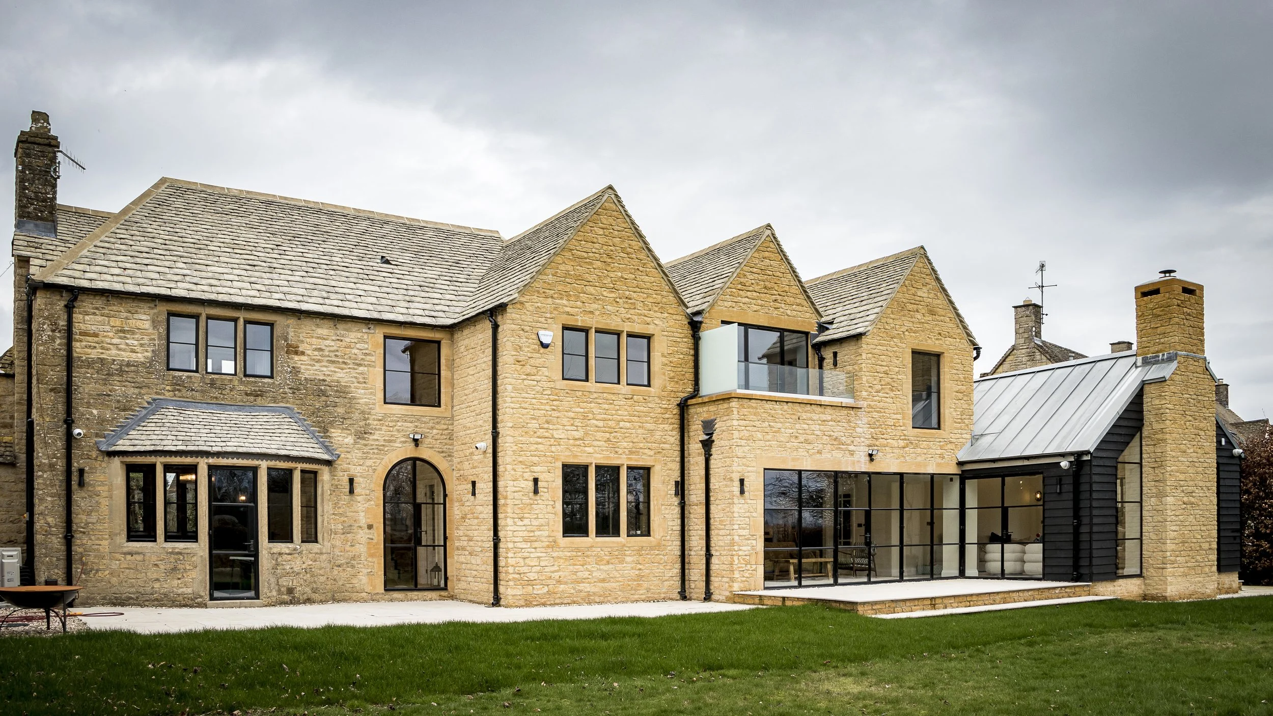 Cotswold Steel Windows