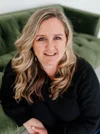 Laura Shaw