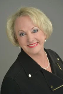 Meet Your Agent — Debbie Mathis Realty & Auction