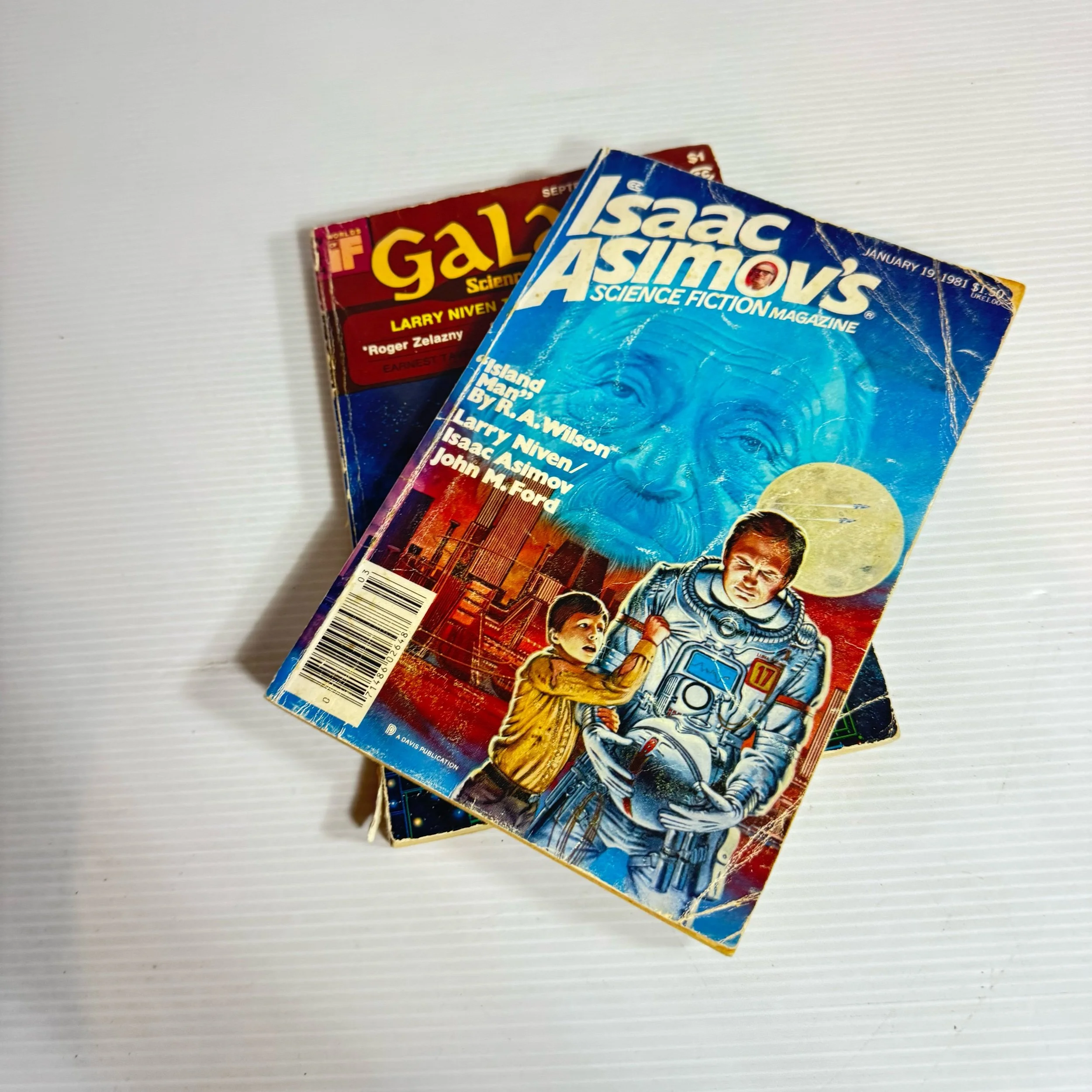 Science Fiction Vintage Magazine Bundle x 2 : Isaac Asimov's Science ...