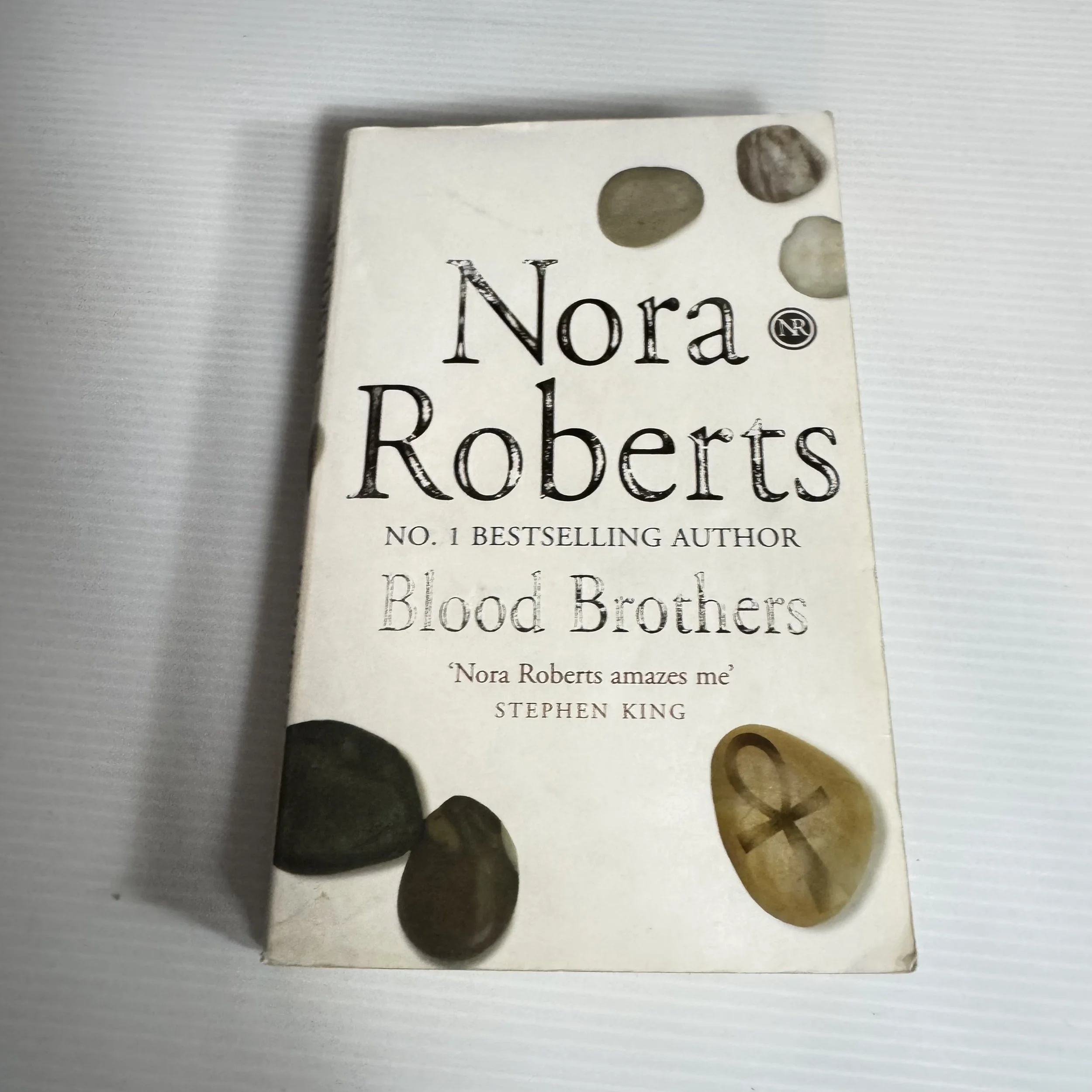 Blood Brothers - Nora Roberts — Second Chance Books NZ