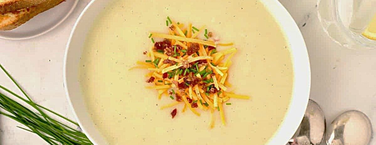 The Wolf and Hound | Discover Local Flavors